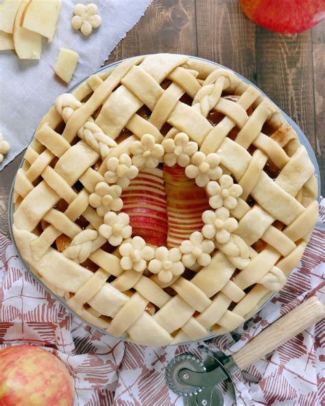 How To Make The Perfect Pie Crust And Pie Crust Decorating Tips Recipe