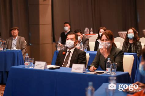 Эрүүл мэндийн салбарын 100 жилийн ойд зориулсан гэрэл зургийн виртуал үзэсгэлэнг нээлээ