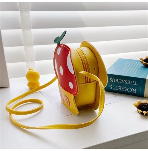 儿童斜挎包女童可爱蘑菇小挎包宝宝时尚背包女孩洋气零钱包单肩包 阿里巴巴