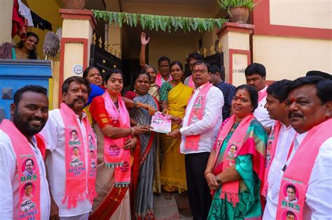 Brs Candidates తెలంగాణలో బీఆర్ఎస్ అభ్యర్థుల ప్రచార హోరు ఫొటో