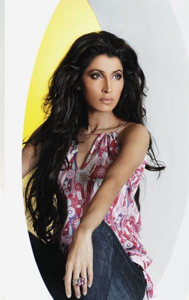 Vaneeza Ahmed Famous Pakistani Model And Actress Biography