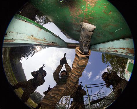 開訓！武警特戰隊員實戰化訓練提升打贏本領軍事中國網