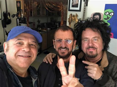 DiÁrio Dos Beatles Ringo Starr Retorna As Atividades Em 2019