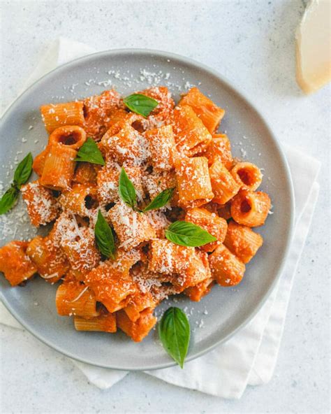 Pasta Shells With Vodka Sauce At Scarlett Aspinall Blog