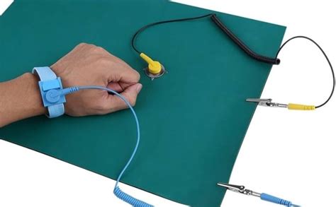 How To Remove Static Electricity From Plastic Industrial Guide