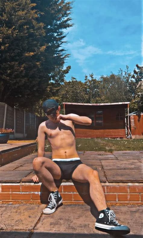 Suns Out Well Everything Out 🤩🔥☀️ Scrolller