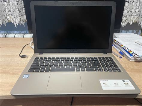 Laptop Asus Vivobook Nowe Szpaki OLX Pl