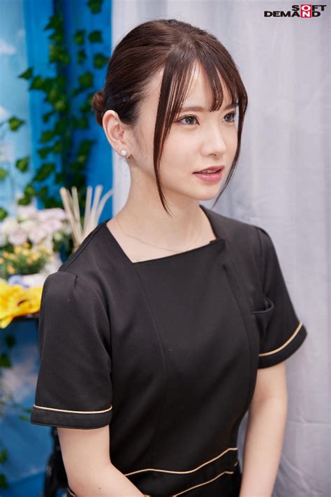 マジックミラー号 エステティシャン限定「睾丸マッサージ」してくれませんか？勃起不全で困っている男性の金玉を丁寧に揉みほぐしてくれた心優しい素人娘4名収録 【動画】マッサージで感じちゃった