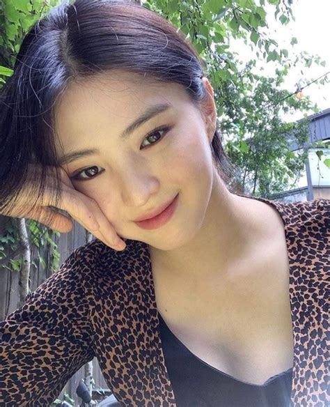 한소희 류진 닮은꼴로 화제인 검은태양 여배우 디스패치 뉴스는 팩트다