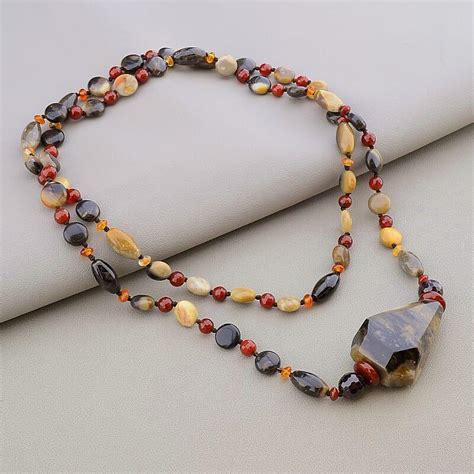 Намисто коричнева яшма сердолик природне каміння довжина 100 см — ціна 2610 грн у каталозі