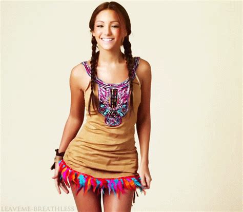 Melanie Chisholm Tag Primo