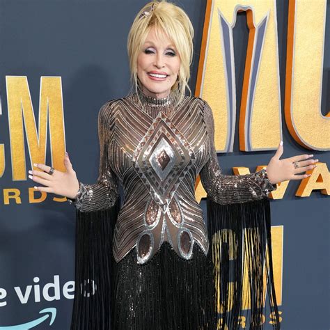 Dolly Parton Eminem And More Named Rock And Roll Hall Of Fame Inductees