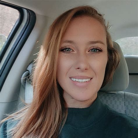 Ashley Elaine Mccarter