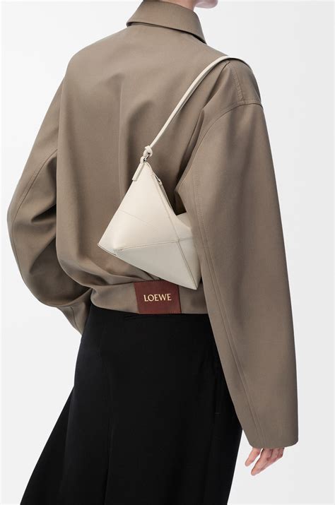 Loewe Chính Hãng Tại Việt Nam Blank Room