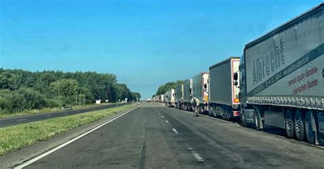 Україна та Польща досягли перших домовленостей щодо деблокади пунктів пропуску на кордоні