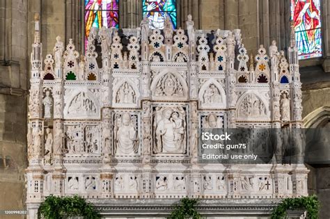 고딕 양식의 성 도나투스 전용 아치 아레초 대성당 토스카나 이탈리아 아레초에 대한 스톡 사진 및 기타 이미지 아레초 건물 외관 건축 Istock