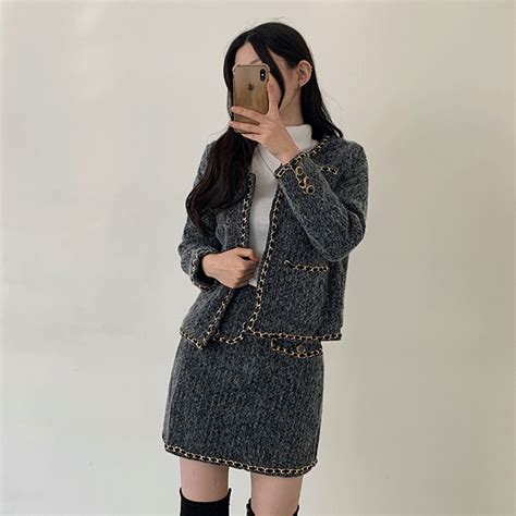 파인 루즈핏 체인 트위드 자켓 미니 스커트 Set 2color 고퀄누빔안감노카라투피스세트데이트룩연말룩하객