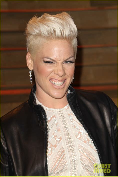 Pink Attends The Vanity Fair Oscars Party After Performing Photo Pink Photos