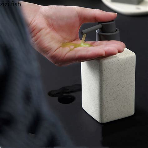 Badu Bg Керамика Консумативи за баня Дезинфектант за ръце Бутилка Квадратна бутилка Лосион