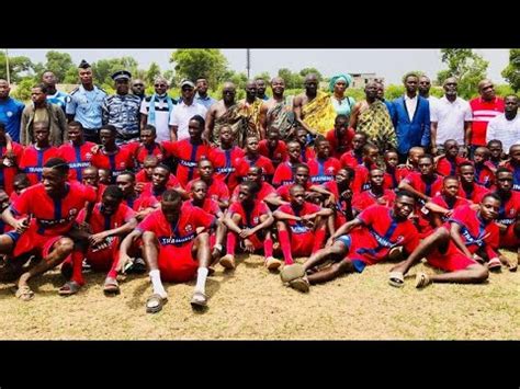 Football Assini Mafia Une Accademie De Football OfficialisÉe Youtube