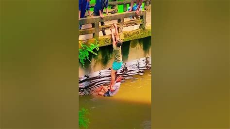 বন্ধুর প্রতি বন্ধুর ভালোবাসা Foryou Viralvideo Unfrezzmyaccount Love ভাইরাল ভিডিও 🥲🥲 Youtube