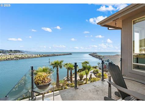 108 Sea Cliff Ter Brookings Or 97415 Redfin