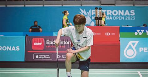 Jin Wei Retires From All England First Round Due To Stomach Cramps New Straits Times