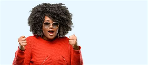 행복 하 고 흥분 큰 성공 전력 에너지와 긍정적인 감정을 표현 하는 승리를 축 하 즐거운 새 직장을 축 하 격려에 대한 스톡