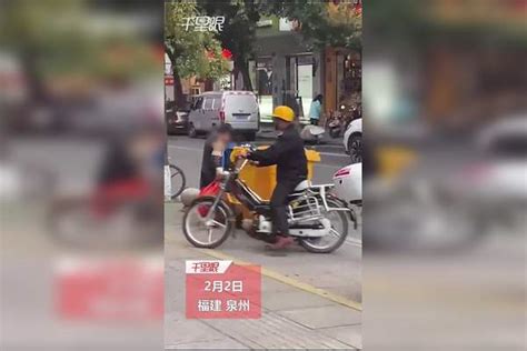 【福建】社区回应10岁男孩不上学翻垃圾桶拾荒