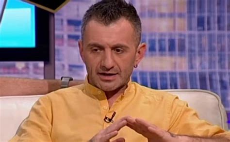 მერე რომ არ დაიწყოთ ძებნა და დასავლეთის აგენტობა არ შემტენოთ რა ფოტოს აქვეყნებს ნიკა გრიგოლია