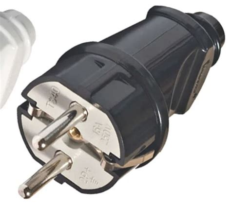 УНИВЕРСАЛ Вилка электрическая 16А, 1 шт. - купить с доставкой по ...