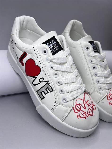 Кеди білі графіті — ціна 790 грн у каталозі Кеди Купити жіночі речі за доступною ціною на Шафі