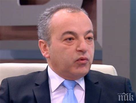 Гълъб Донев трябваше да назначи за пресаташе Паун Цонев а за правосъден министър Чайка