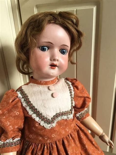 Pin Op Антикварные куклы