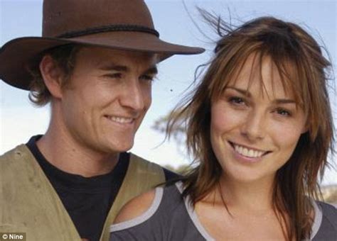 Mcleods Daughters Stars Zoe Naylor And Aaron Jeffery In Row With Blue