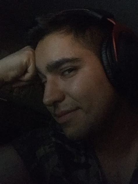 Mücahit Günhan Medium