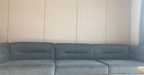 처음 청소의뢰하는거라 모르는 부분도 많았는데 빠르게 응답해주시고 일정도 바로 진행가능했어요 예상작업 시간안에 작업을 차분히 마무리해주셨습니다 깨끗해진 쇼파를 보니 속이