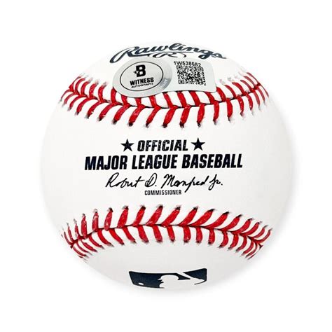 Mariano Rivera New York Yankees Autographed Omlb Baseball W