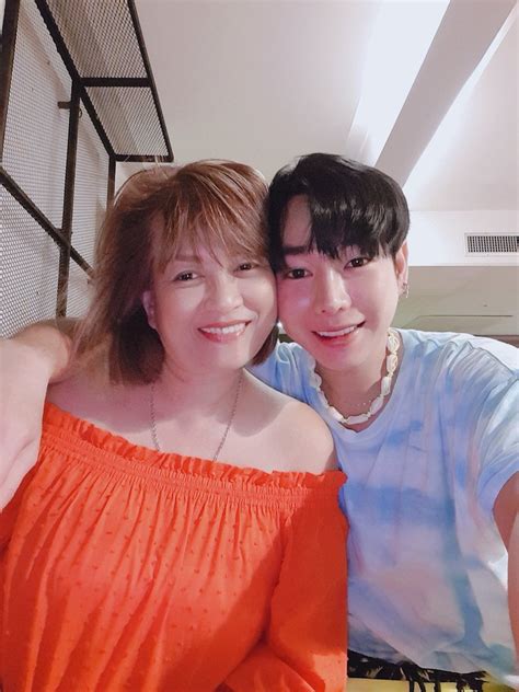 แมวเอ๋ยแมวเหมียว Mody73743163 Twitter