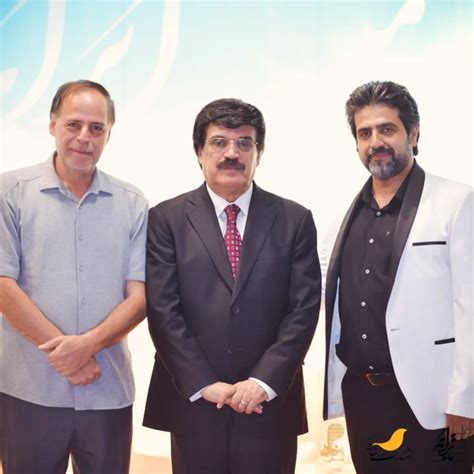 در کنار استاد بابک رادمنش و استاد عبدالجبار کاکایی در شب بابک رادمنش مجتمع تجاری فرهنگی مهراد