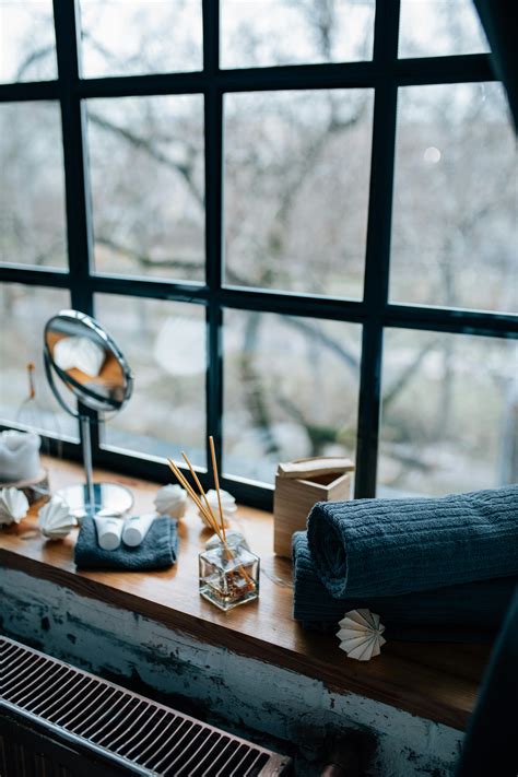 건강 고요한 분위기 고요한 스파 나무 쟁반 드라이플라워 라이프스타일 모던 스파 셀프 케어 루틴 수건 스파 스파 데이 스파 분위기 스파 세팅 스파