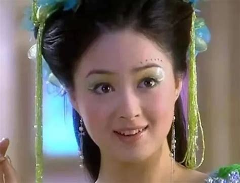 长得美身材差，长得丑身材好，这10位明星的脸和身材，简直不搭 沈月 身材 罗云熙 新浪新闻