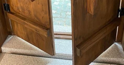 하루전 예약했는데 다음날 오전에 바로 해주셨고 답변빠르셔서 좋았어요 청소상태는 남편이 확인해서 아직 못봤는데 꼼꼼히 잘 해