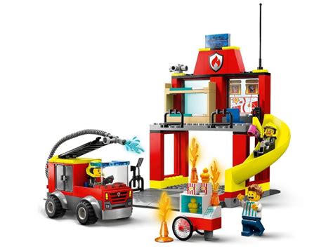 LEGO City 60375 Пожарная часть и пожарная машина | playzone.com.ua