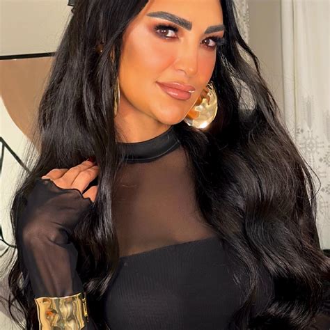 ️اقل تقدير و شكر وحب ليكى يا امى كل ام عظيمة هى صاحبة ولادها المقربة