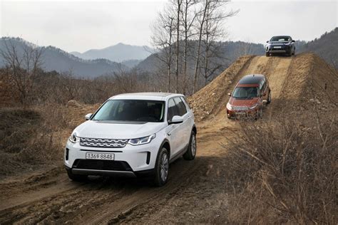 클릭이 차 다재다능 Suv 랜드로버 뉴 디스커버리 스포츠 전자신문