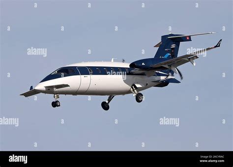 Piaggio p180 evo -Fotos und -Bildmaterial in hoher Auflösung – Alamy