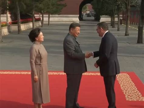 Daniel Andrews Breaks Silence On China Parade Outing The Standard