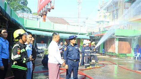 ဘားအံမြို့ မြို့မဈေး၌ ဈေးမီးငြှိမ်းသတ်ရေး ဇာတ်တိုက်လေ့ကျင့် Information And Public Relations