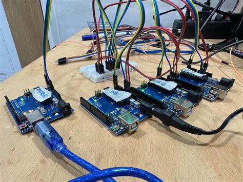 I2c Proof Of Concept 1x Uno Master 3x Uno Slaves Bidirectionele